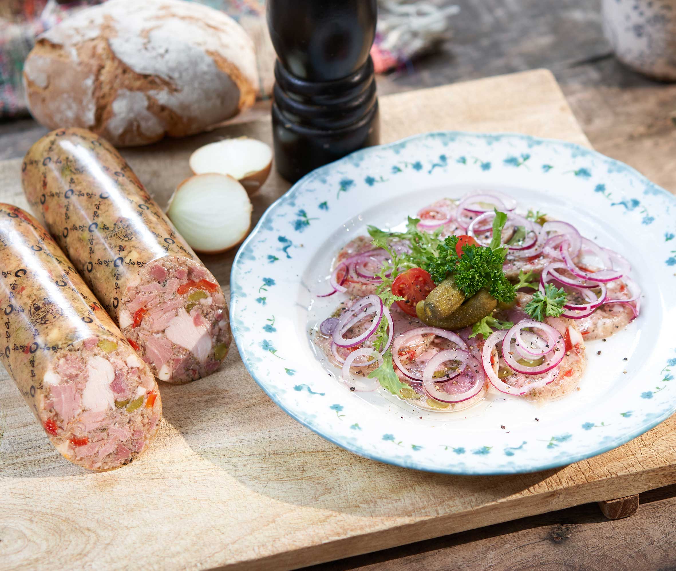 Sülze Pig's Head Homemade Spicy Pig's Head Sülze (Brawn) – Traditional ...